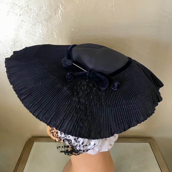 Accessories | Fabulous 195s Navy Fabric And Velvet Cart Wheel Hat With ...